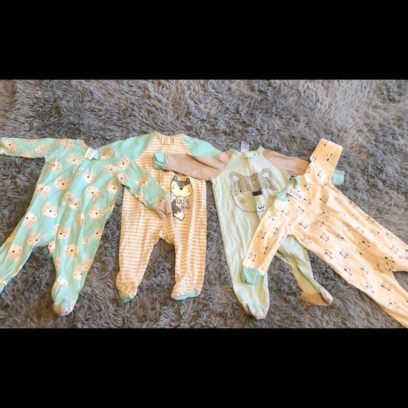 Gerber | One Pieces | 4 Bundle Sleepers | Poshmark